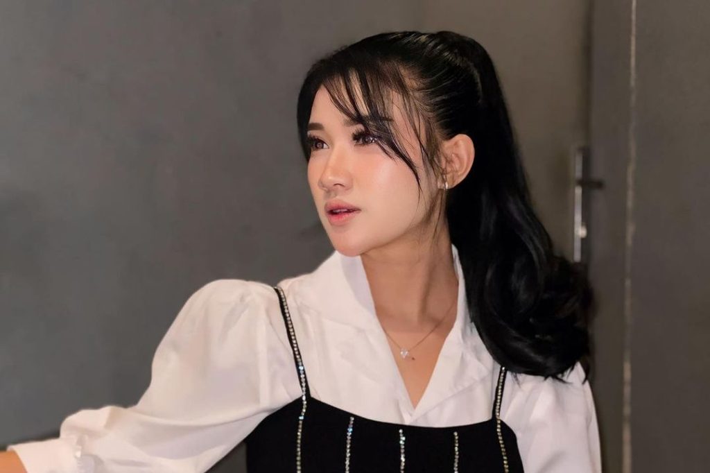 Mengenal Si Cantik! Profil Biodata Kiky Aprillia, Penyanyi Asal Pati Lengkap Umur dan Agama ...