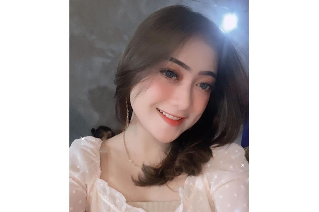 Profil Biodata Shinta Arsinta Lengkap, Asal, Umur, Agama dan IG Asli ...