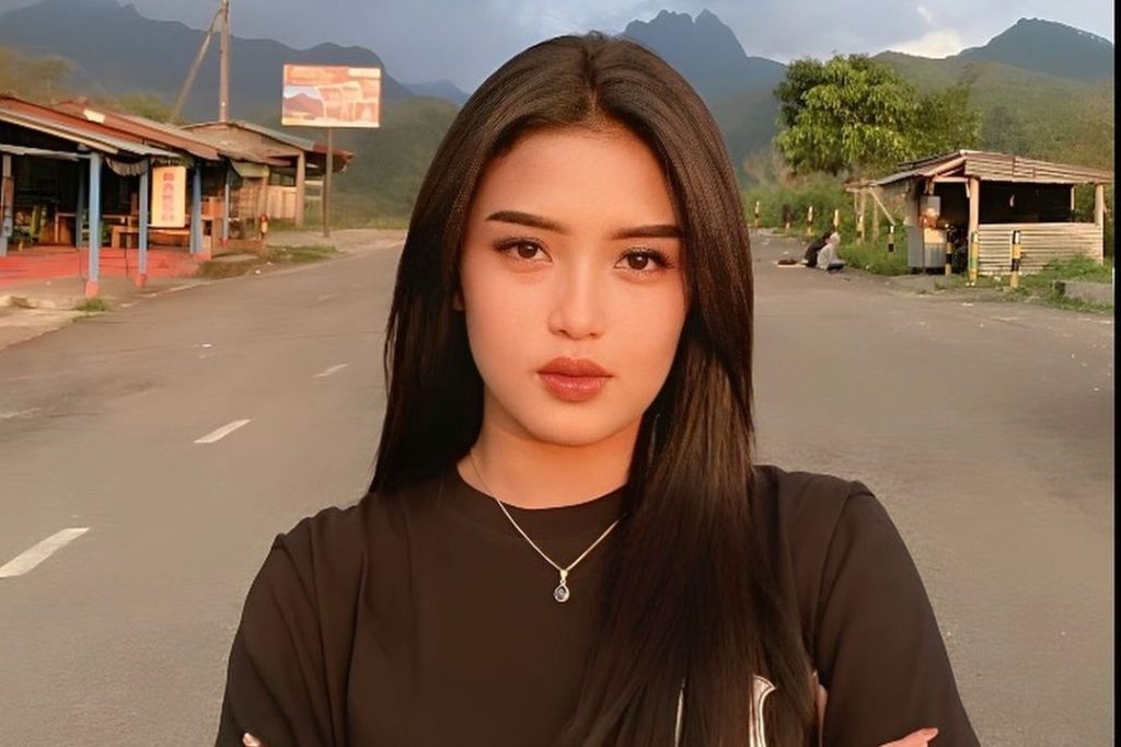 Profil Biodata Imelia AG Lengkap, Umur, Asal dan Agamanya – Lagi Trending