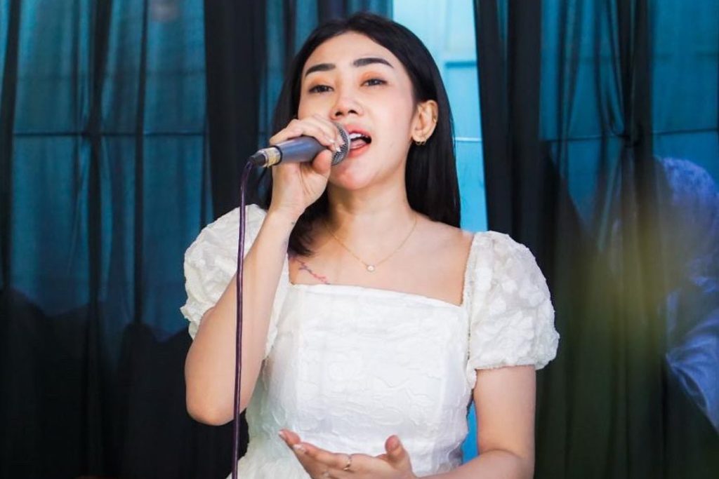 Profil Biodata Shinta Gisul Lengkap, Umur, Agama, Asal dan IG Asli ...