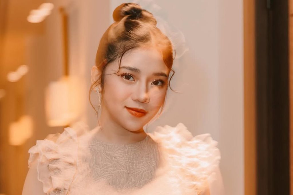 Profil dan Biodata Anggis Devaki Lengkap: Umur, Asal, dan Agamanya – Lagi Trending